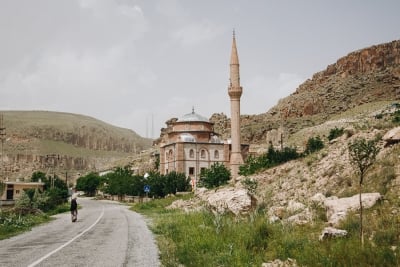 Driving In Turkey: Essential Tips, Road Rules & What To Expect