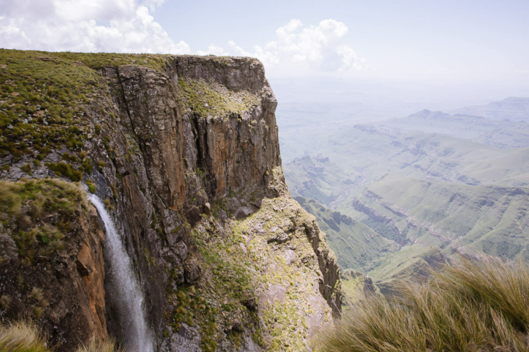 10 Best Things To Do In The Drakensberg Mountains | Anywhere We Roam