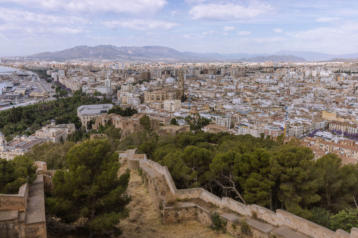 15 Wonderful Things To Do In Málaga (+ Map & Tips)