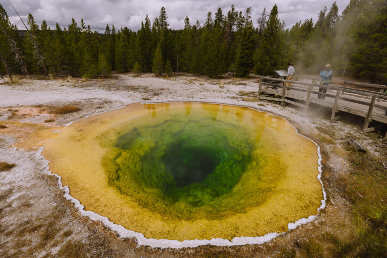 18 Best Things To Do In Yellowstone National Park + Map