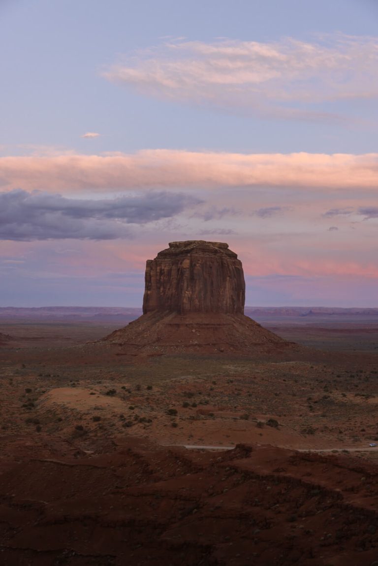 Complete Guide To Visiting Monument Valley (+ Tips & Tours)