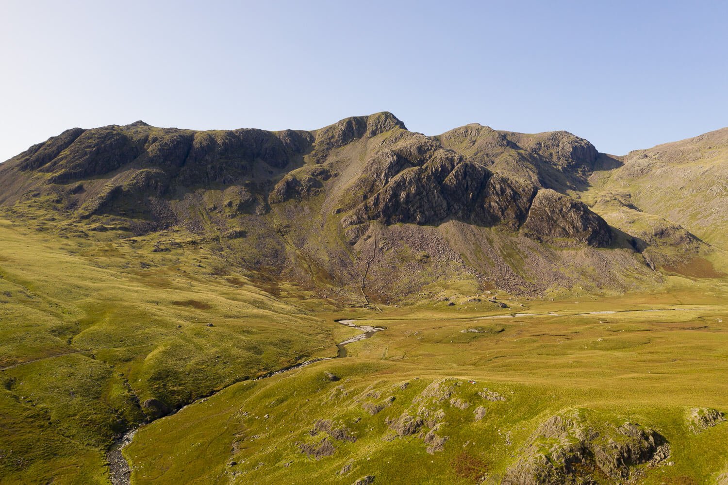 5 Best Walking Routes Up Scafell Pike + Instructions & Map