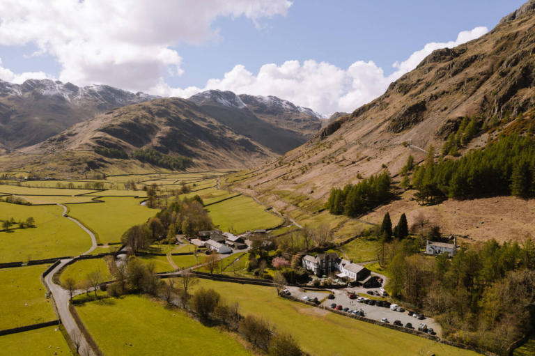 5 Best Walking Routes Up Scafell Pike + Instructions & Map