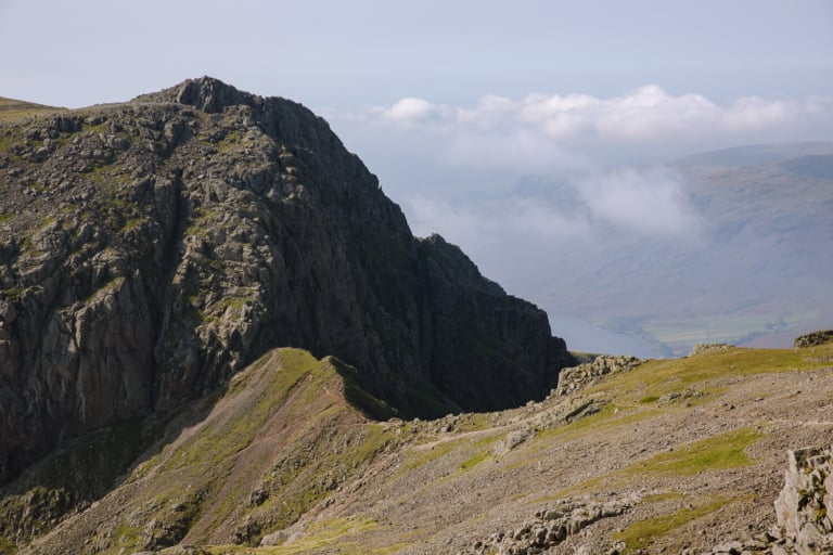5 Best Walking Routes Up Scafell Pike + Instructions & Map