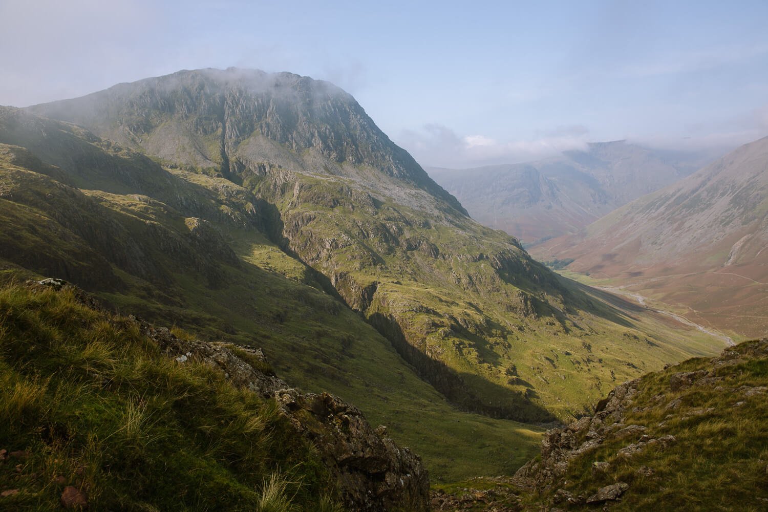 5 Best Walking Routes Up Scafell Pike + Instructions & Map