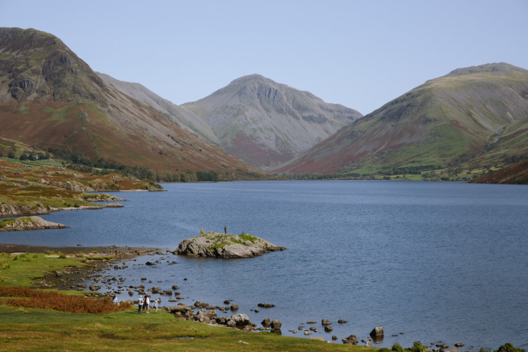 5 Best Walking Routes Up Scafell Pike + Instructions & Map