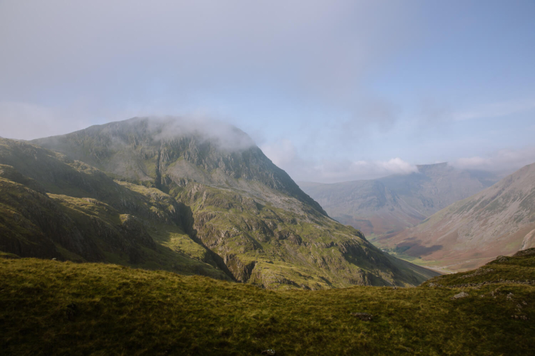 5 Best Walking Routes Up Scafell Pike + Instructions & Map