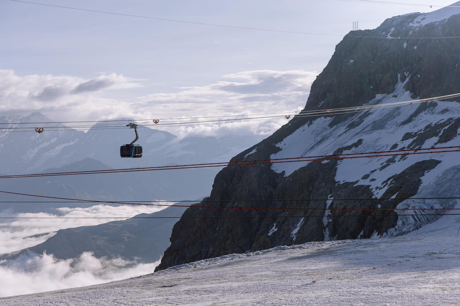 Switzerland To Italy Cable Car (Details, Map & Prices)
